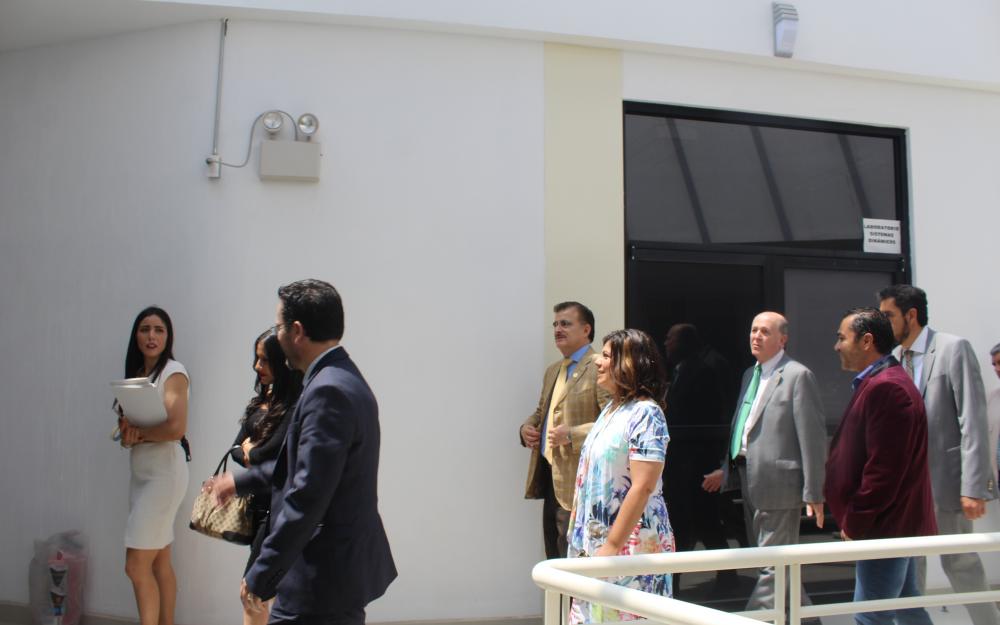 CULagos homenajea al Doctor Horacio Padilla Muñoz con el nombramiento ... CULagos homenajea al Doctor Horacio Padilla Muñoz con el nombramiento ...