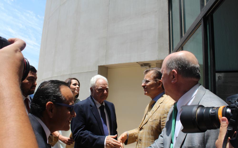 CULagos homenajea al Doctor Horacio Padilla Muñoz con el nombramiento ... CULagos homenajea al Doctor Horacio Padilla Muñoz con el nombramiento ...